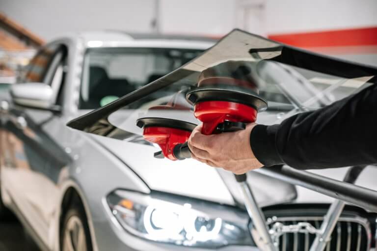 How to Polish Windshield Glass Like a Pro