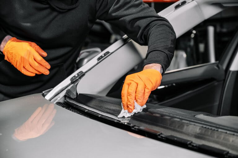 Windshield Replacement In Phoenix - Auto Glass Company