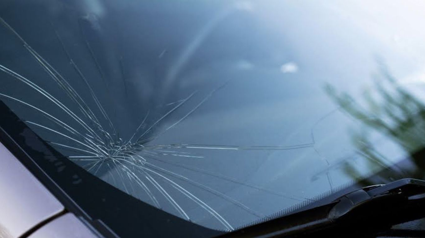 Types of Windshield Cracks Guide: When to Replace Your Glass